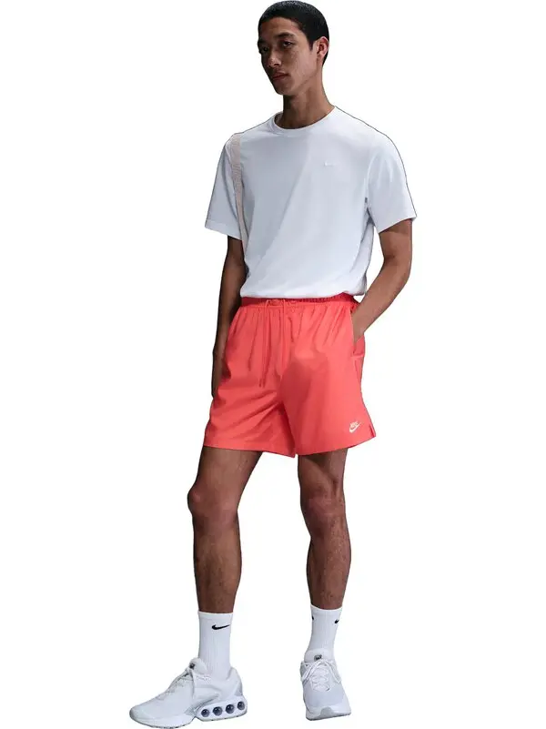Nike Club Woven Flow Shorts - Orange