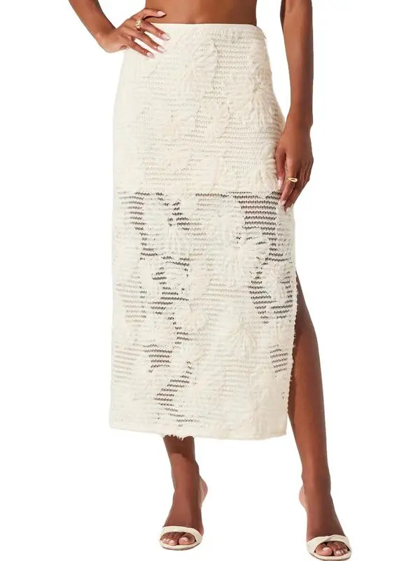 Astr The Label Sol Flower Appliqué Open Stitch Skirt - Cream