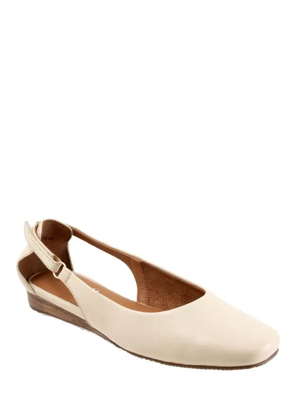 Softwalk Venice Flat - Ivory