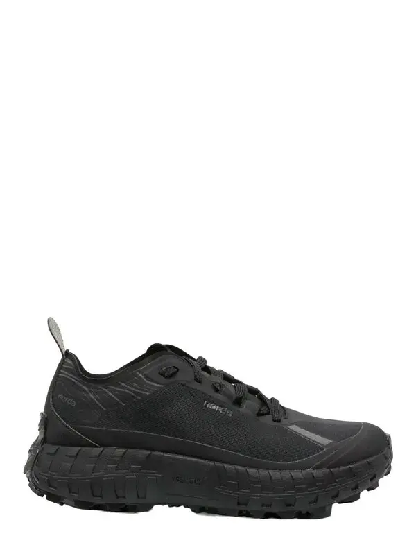 NORDA 001 Sneakers - Black