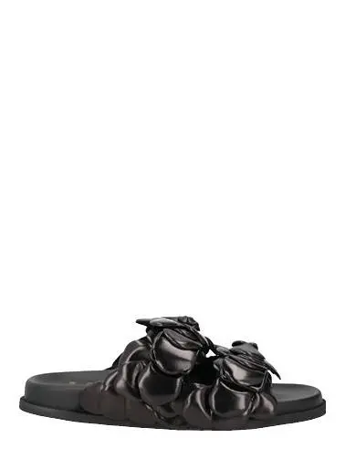 Valentino Garavani Sandals In Soft Leather - Black