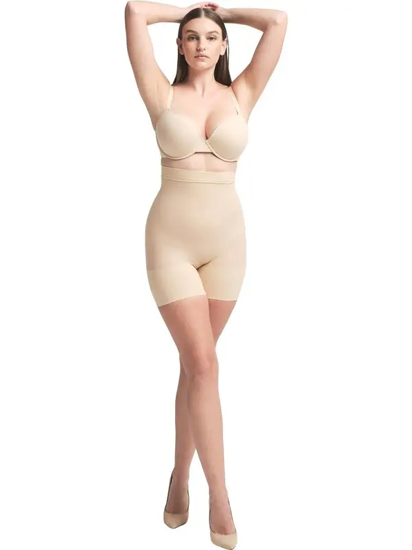SKIMS Sheer Seamless High Waisted Mid Thigh Short - Sand