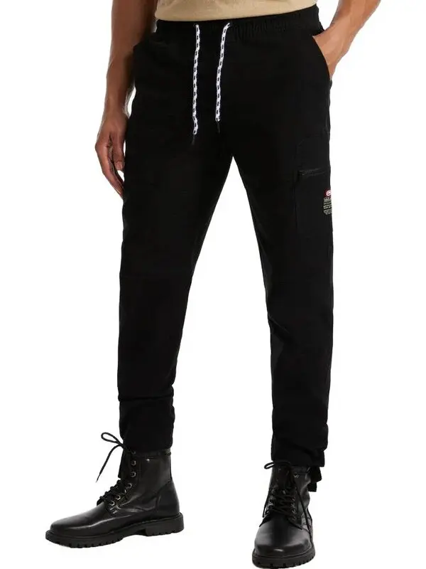ECKO UNLTD. Left Sides Cargo Jogger - Black