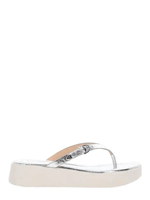 Frye Maya Buckle Thong Sandal - Silver