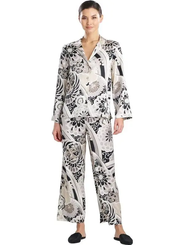Natori Medallion Notch Pajama Set - Black