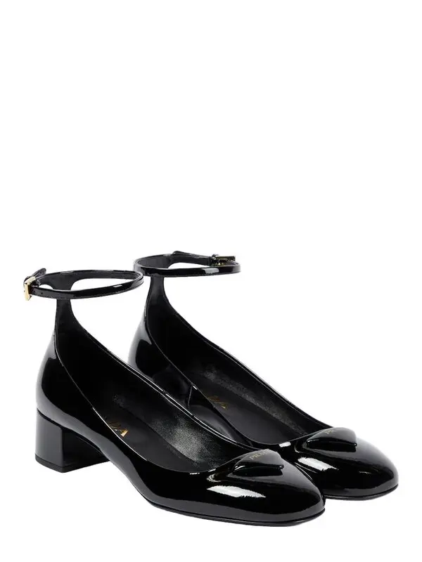 Prada Patent Leather Pumps - Black