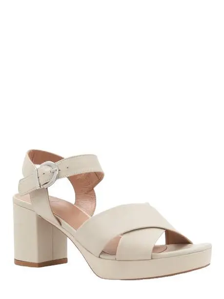 Aquatalia Mianna Platform Sandal - Off White