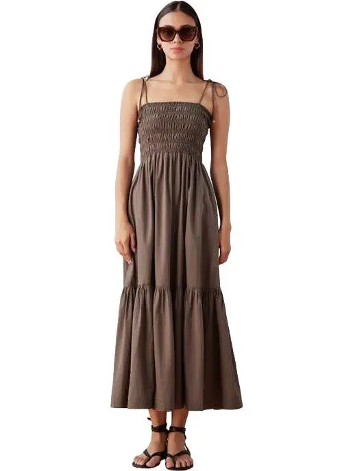 Omika Adley Maxi Dress - Solid Fawn