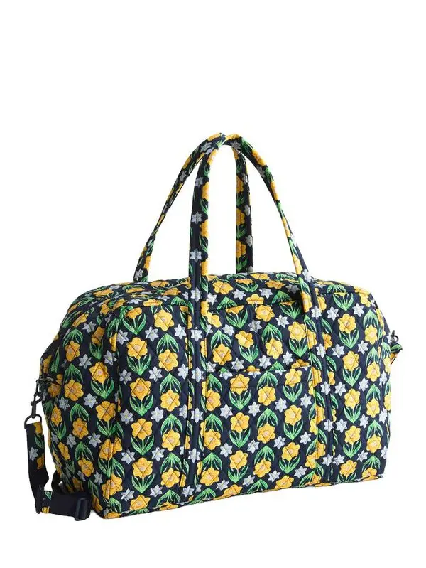 VERA BRADLEY Large Miramar Weekender Bag - Blue/yellow