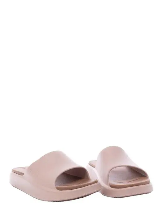 P448 Riviera Slide Sandal - Cipria