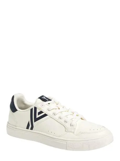 YY NATION Stratus Cactus Sneaker - White / Navy / White