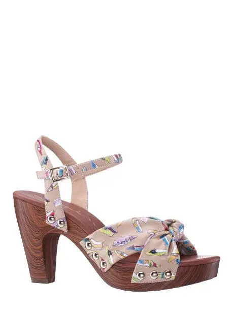 Nina Pop Platform Sandals - Beige