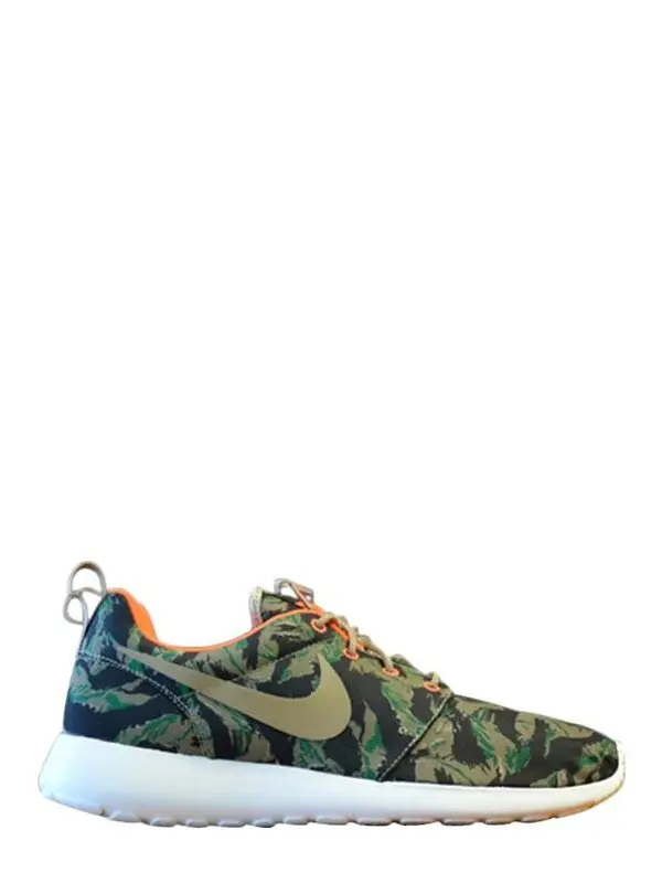 Nike Rosherun Print Sneakers - Green