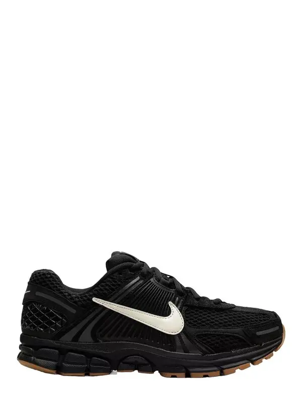Nike Zoom Vomero 5 Gum Sneakers - Black