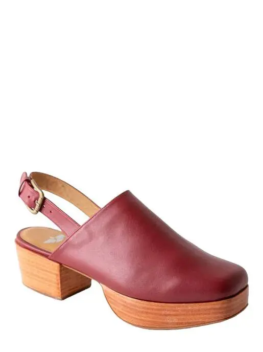 FORTRESS Betty Slingback Clogs - Burgundy