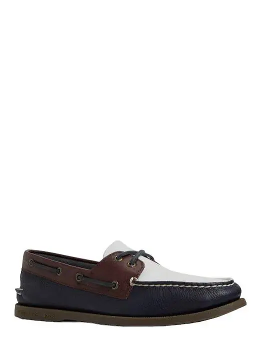 Sperry Authentic Original 2-eye Boat Shoe - Navy
