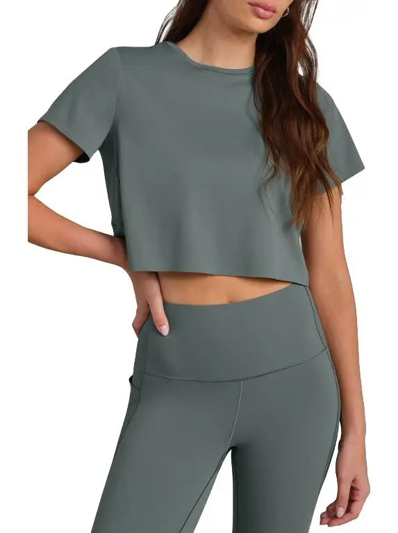 RHONE Serene Crop Performance T-shirt - Green Smoke