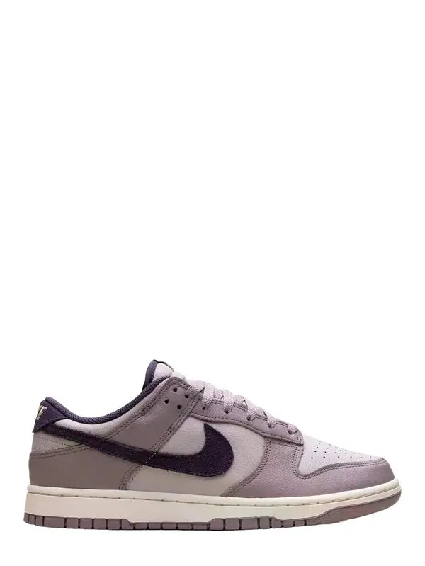 Nike Dunk Low Se Light Violet Ore Sneakers - Purple