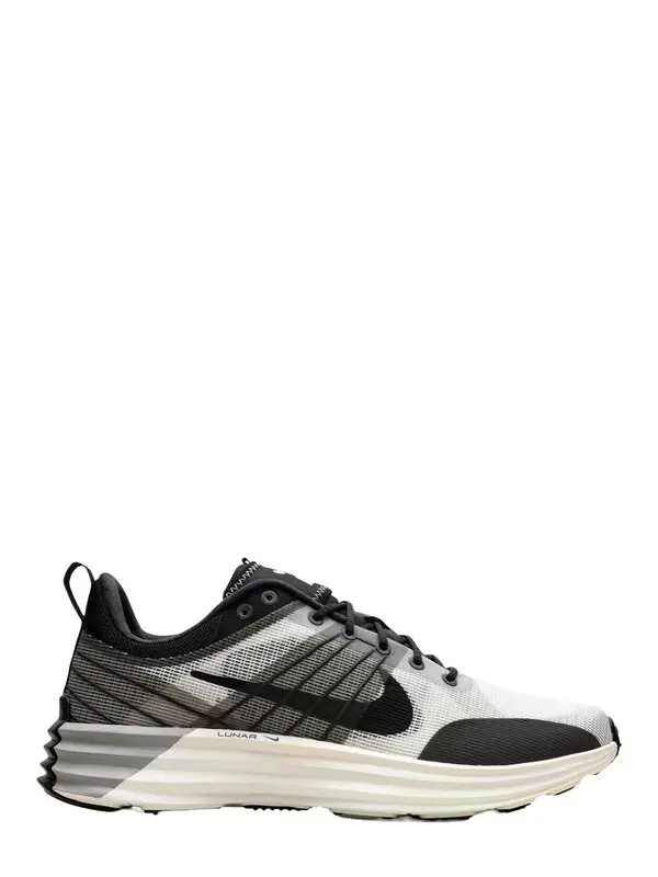 Nike Lunar Roam Sneakers - Black