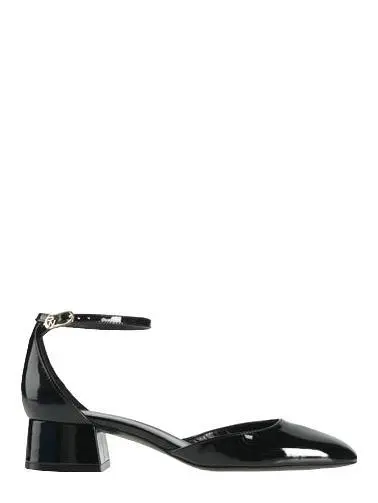 STUART WEITZMAN Patent Leather Pumps - Black