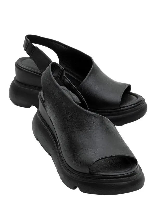 FOREVER & ALWAYS SHOES Agusto Leather Platform Sandals - Black Leather