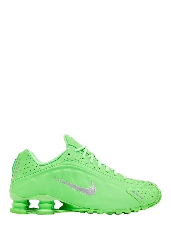 Nike Shox R4 Strike Sneakers - Green
