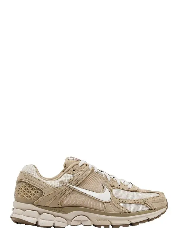 Nike Air Zoom Vomero - Tan