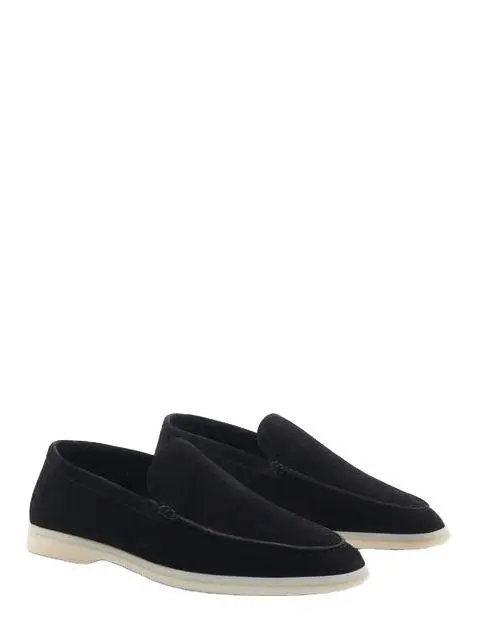 SCAROSSO Ludovico Loafers - Black - Suede Edit