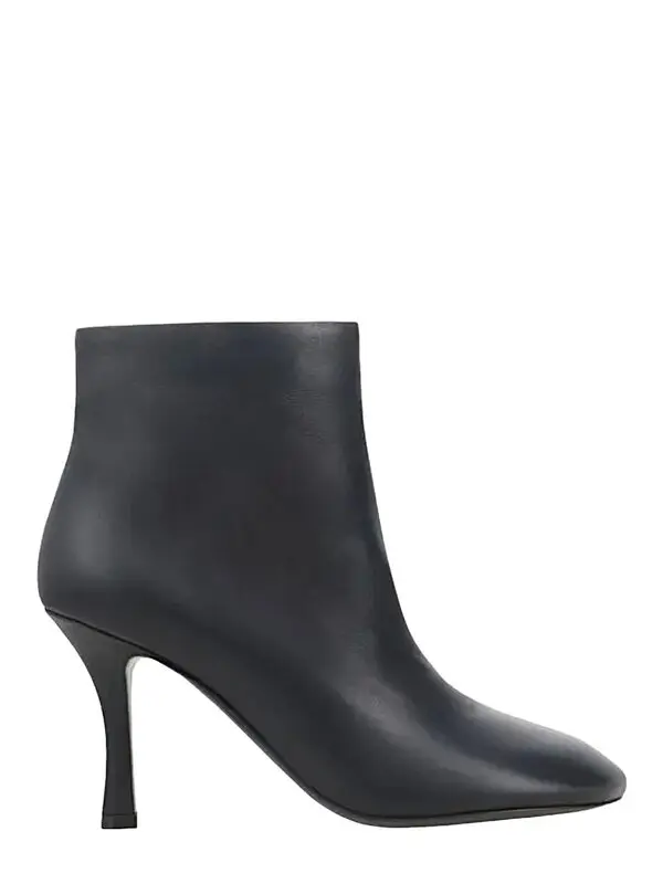 Burberry Leather Ankle Boots - Black