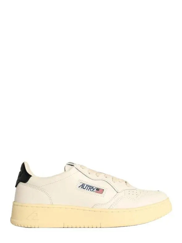 AUTRY Medalist Leather Sneakers - White