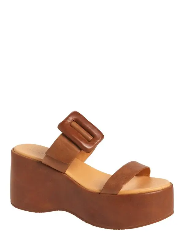 CHOCOLAT BLU Platform Wedge Sandals - Camel Leather