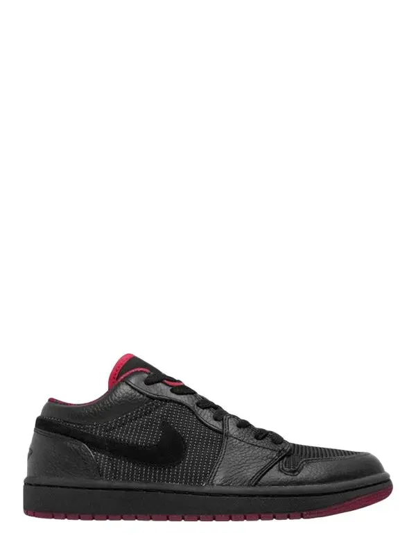JORDAN 1 Retro Low Sneakers - Black