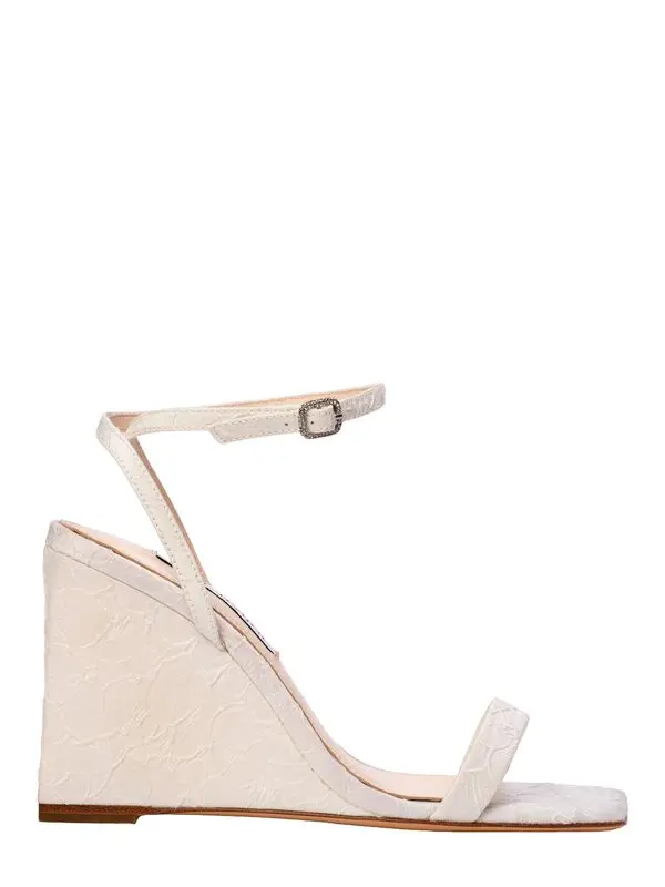 ANNE BARGE Ella Wedge Sandals - White Jacquard