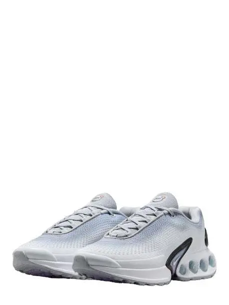 Nike Air Max Dn Premium Sneakers - 001 Wlfgry/white