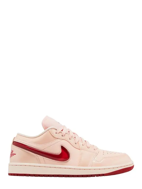 JORDAN 1 Low Se Patent Sneakers - Pink