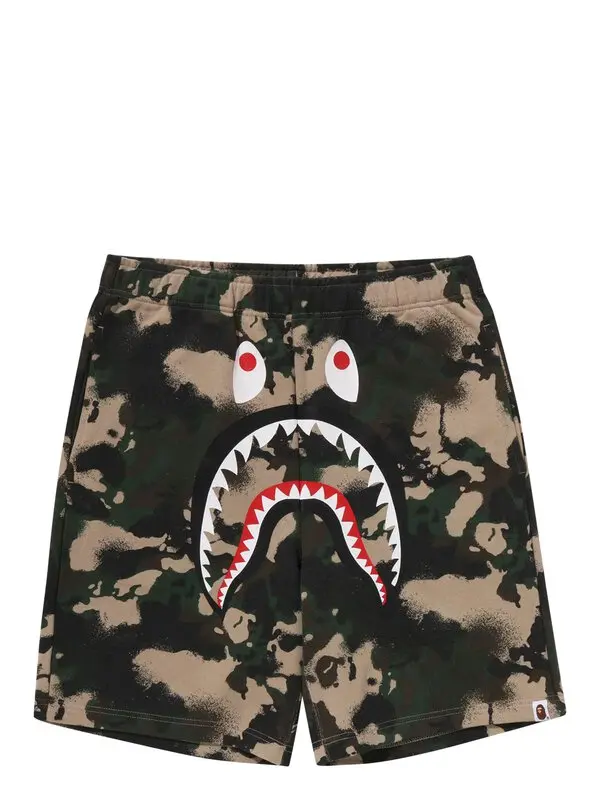 A BATHING APE Map Camo Shark Sweatshorts - Green