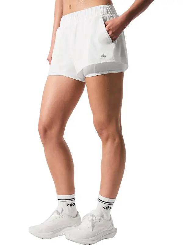 Alo Yoga Sport Star Short - White