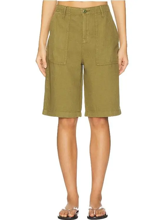 Good American Lite Linen Bermuda Short - Martini Olive002
