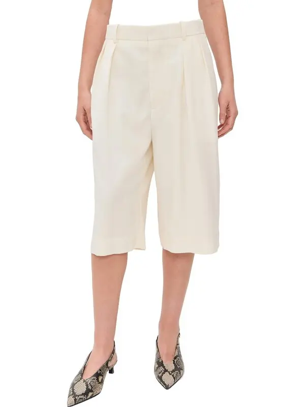 Wardrobe.NYC Low Rise Pleated Shorts - Off White