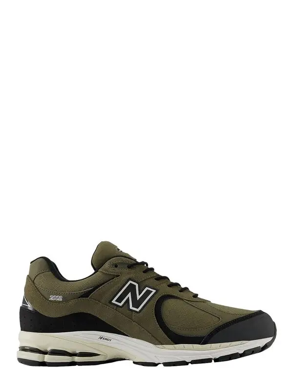 NEW BALANCE 2002r Gore-tex Sneakers - Green
