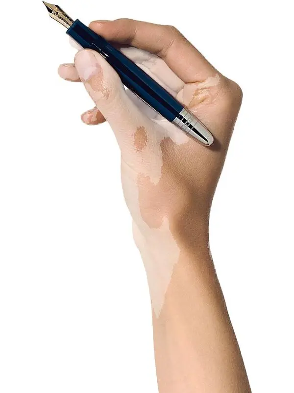 Montblanc Fountain Pen - Blue