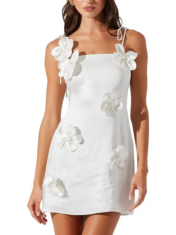 Astr The Label Cerelia Mini Dress - White