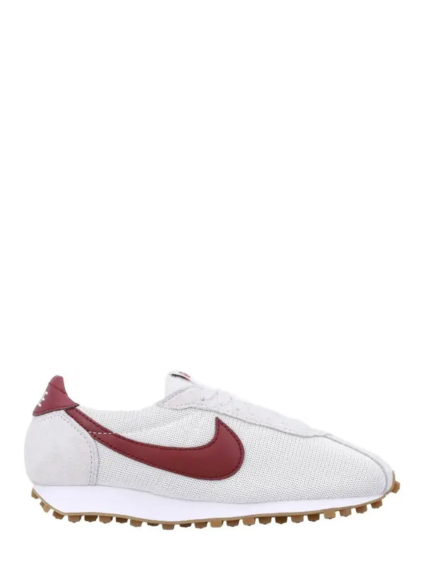 Nike Low Top Sneakers - White