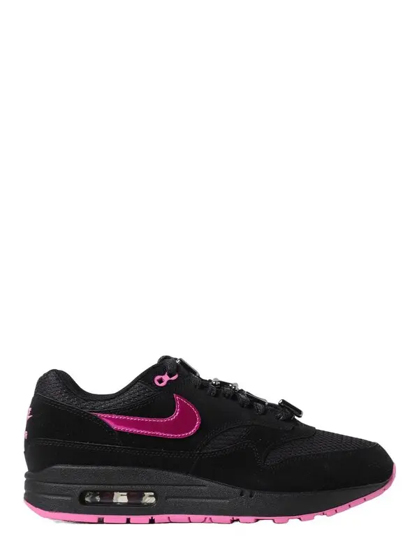 Nike Athletic Sneakers - Black