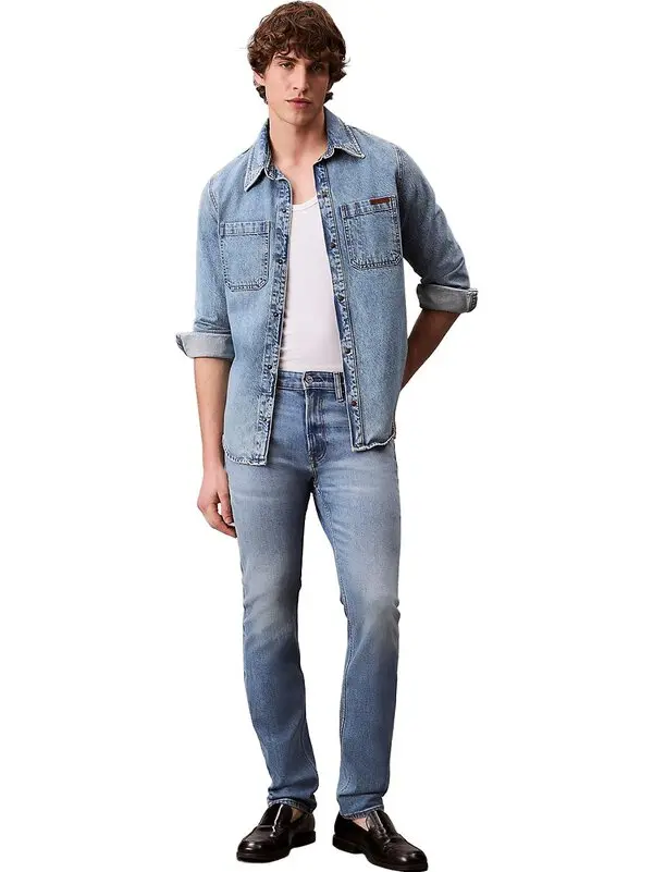 Calvin Klein Slim Fit Coolmax® Jeans - Summer Frost