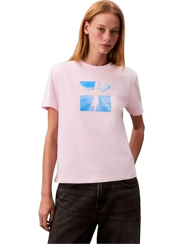 Calvin Klein Graphic Boxy T-shirt - Tender Touch