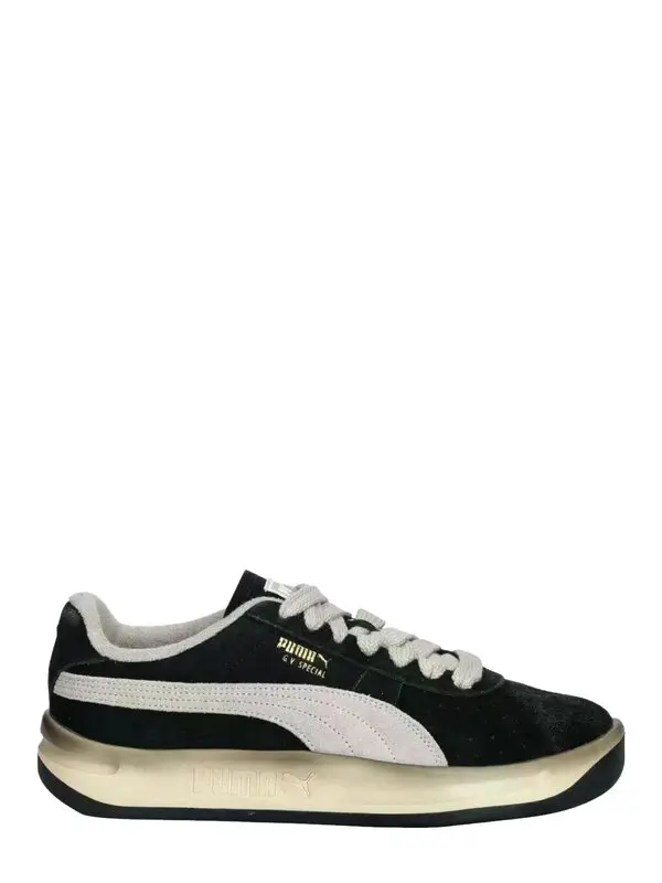 PUMA Neverworn Sneakers - Black