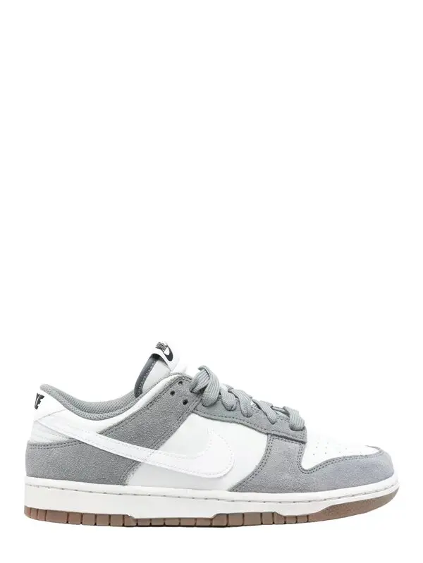 Nike Dunk Low Sneakers - Grey