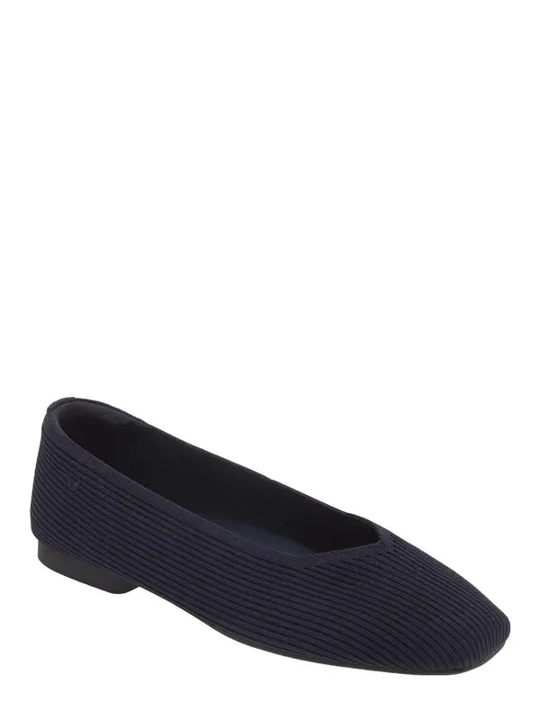 Vivaia Margot 2.0 Square-toe V-cut Flats - Navy