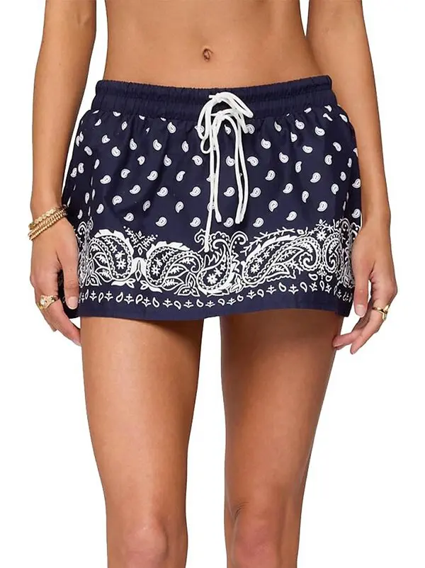 EDIKTED Hidi Bandana Print Mini Skirt - Navy